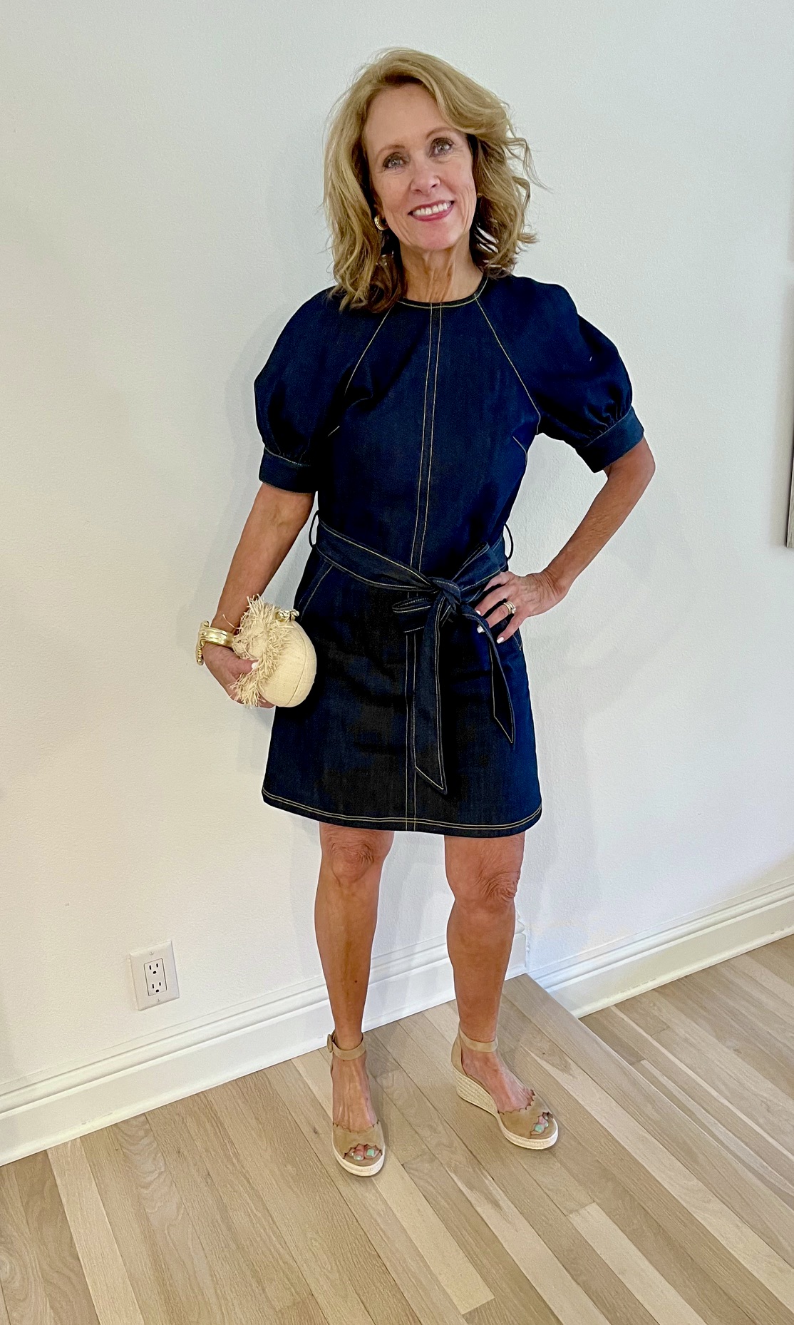 What To Wear To A Summer Concert - Seasons Embraced